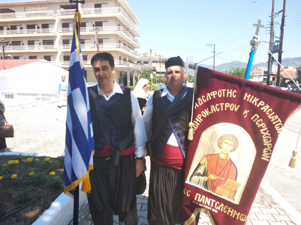 Η παρέλαση στο Σιδηρόκαστρο: "Εκλεψαν" την παράσταση ο καβαλάρης, οι ...