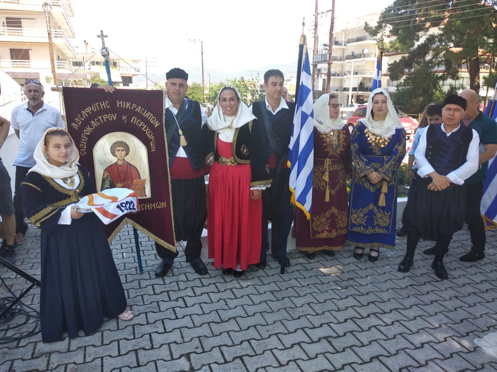 Η παρέλαση στο Σιδηρόκαστρο: "Εκλεψαν" την παράσταση ο καβαλάρης, οι ...